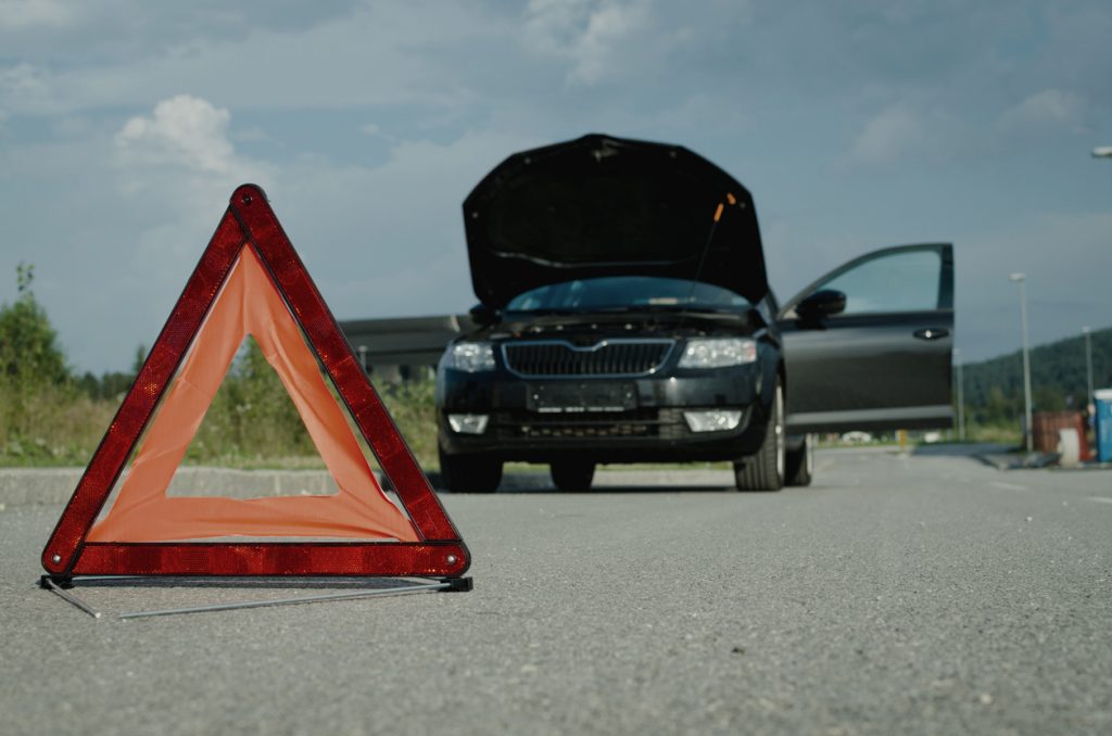 Five most common car faults and how to spot them - Green Flag