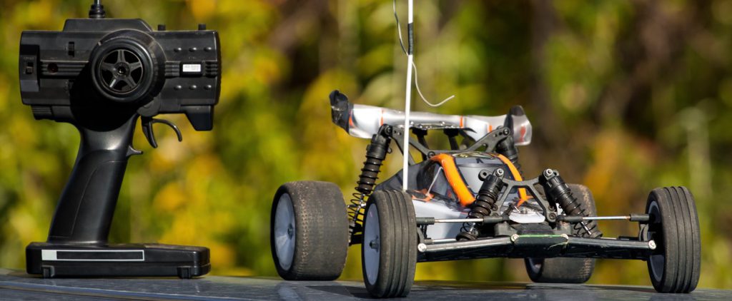 Remote control car - Green Flag