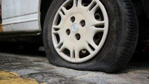 Expert advice: all about tyre inflation kits - Green Flag